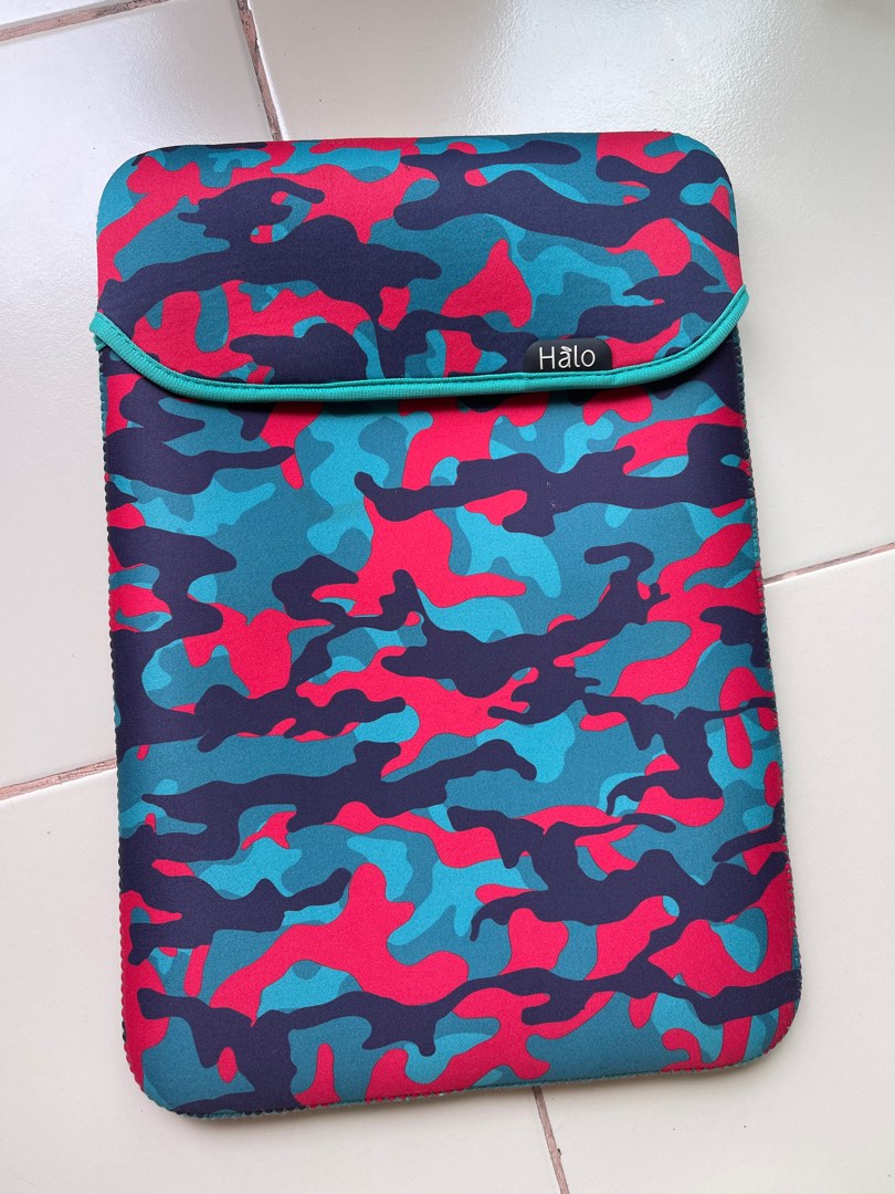 Halo Laptop Sleeves Reversible, Computers & Tech, Parts & Accessories ...