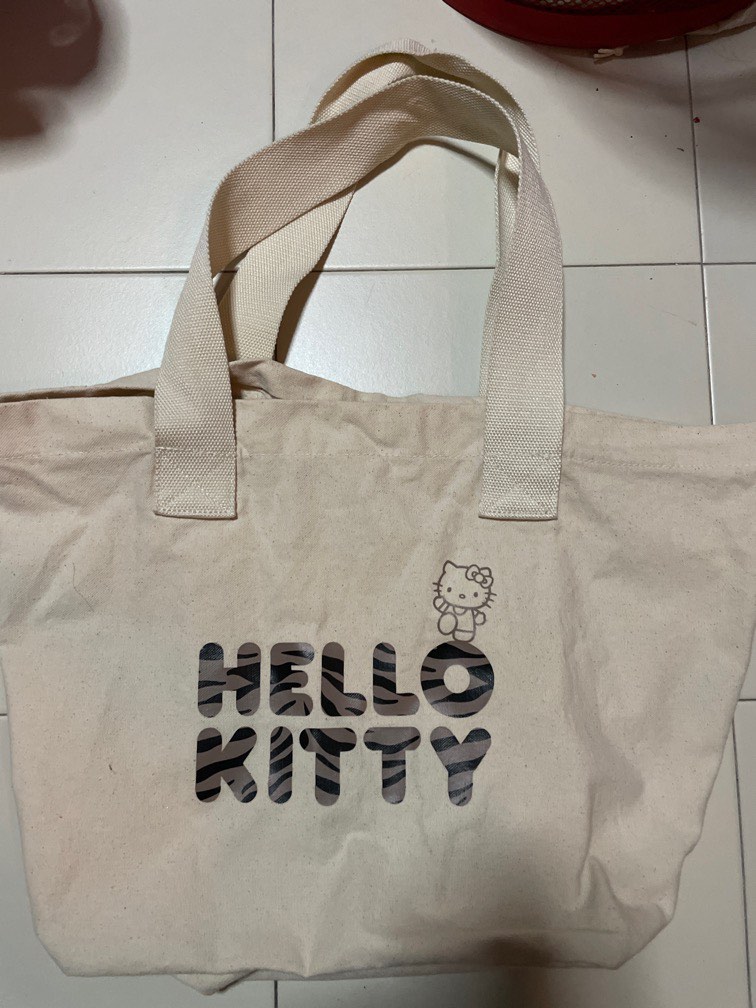 hello kitty tote bag, Women's Fashion, Bags & Wallets, Tote Bags on ...