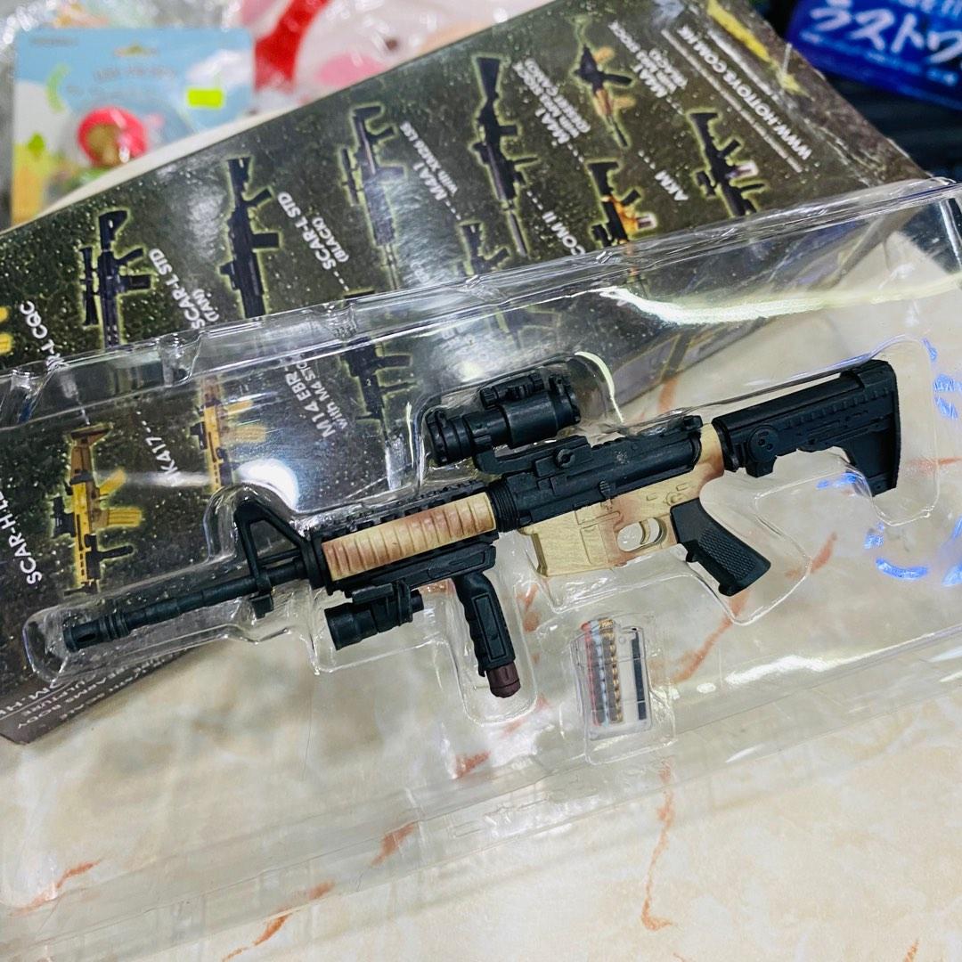 Hot Toys 1/6 Scale Modern Firearms Series 4 M4A1 with M93 Stock Desert ...