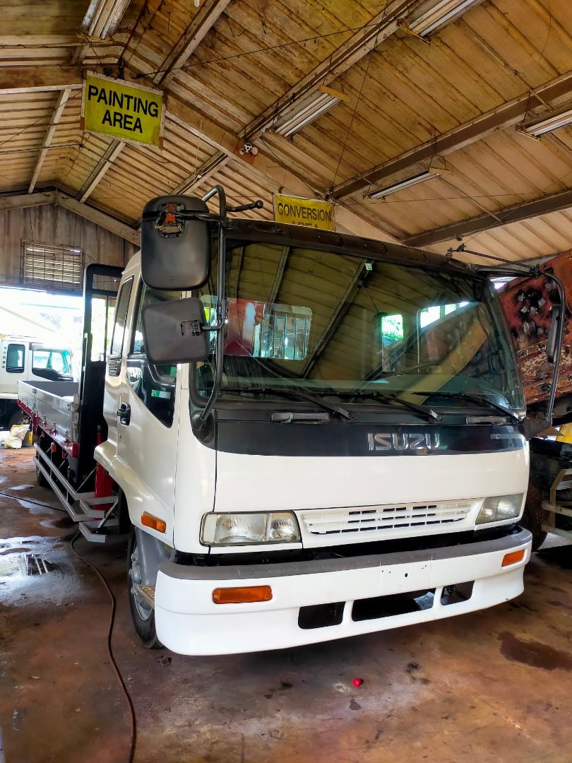 Isuzu forward boom truck, Special Vehicles, Heavy Vehicles on Carousell