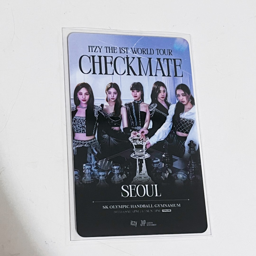 WTS LFB ITZY 1st World Tour Checkmate Seoul Ticket, Hobbies & Toys, Memorabilia & Collectibles ...