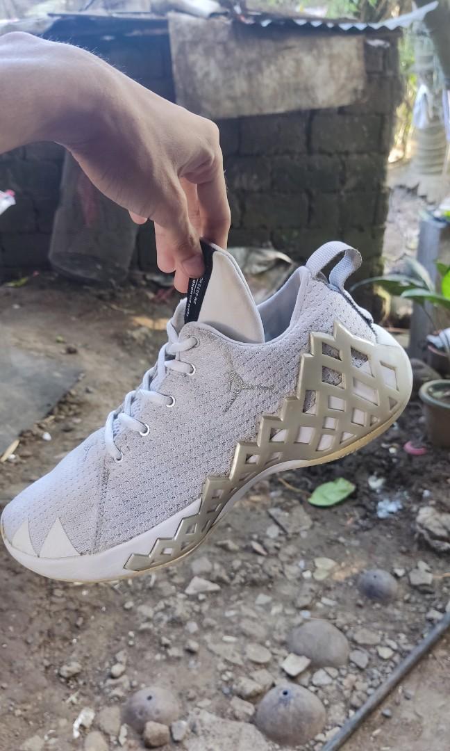 JORDAN JUMPMAN DIAMOND LOW, Men's Fashion, Footwear, Sneakers on Carousell