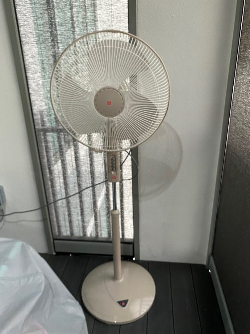 KDK P40US 40cm Stand Fan, TV & Home Appliances, Other Home Appliances ...