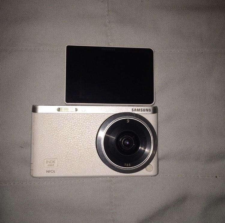 Mirrorless Samsung Nx Mini Camera Photography Cameras On Carousell