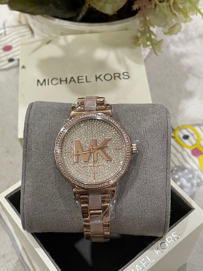 Mk watch, Women's Fashion, Watches & Accessories, Watches on Carousell