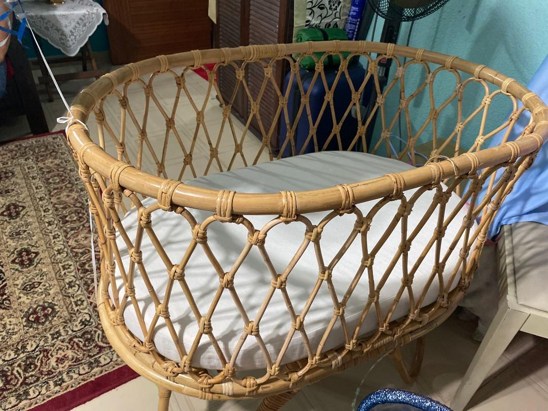 Momiji baby cot, Babies & Kids, Baby Nursery & Kids Furniture, Cots ...