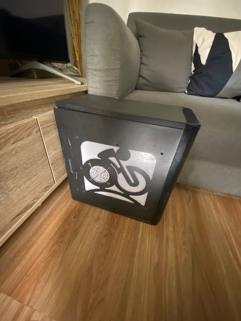 Neutron Titans ( System Unit Case ) CPU CASE, Computers & Tech, Parts ...