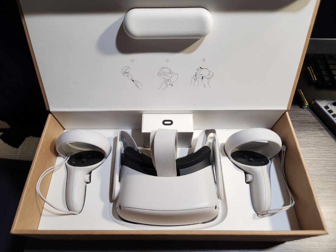 oculus quest 2 64gb, Video Gaming, Video Game Consoles, Others on Carousell