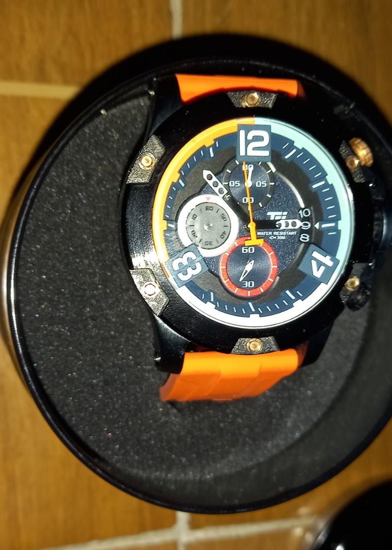 Original Gshock and T5, Men's Fashion, Watches & Accessories, Watches ...