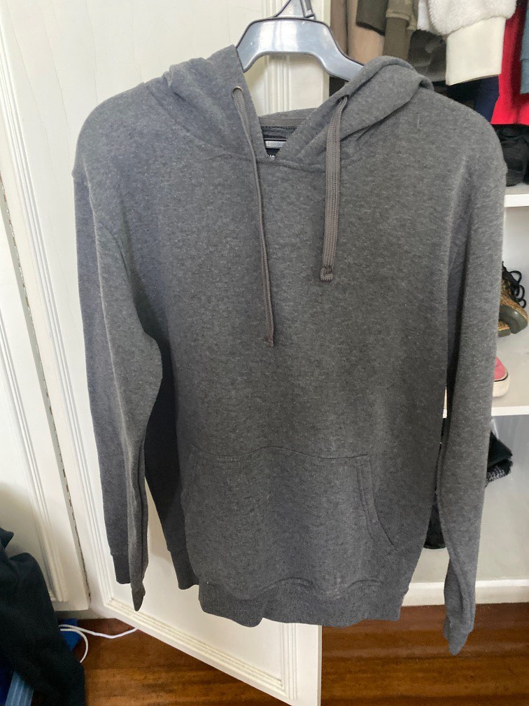 Plain Grey Hoodie, Men's Fashion, Coats, Jackets and Outerwear on Carousell