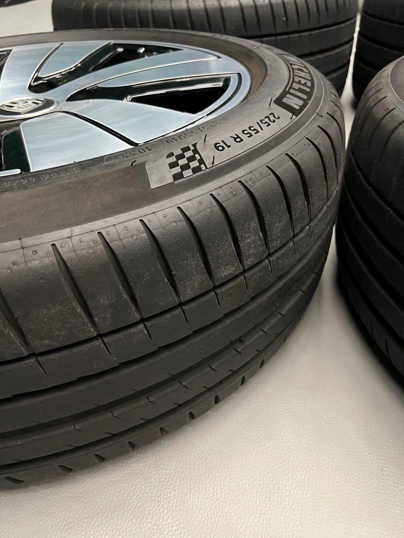Porsche Taycan 19 Inch S Aero Wheels With Michelin Pilot 4 Tyre, Car ...