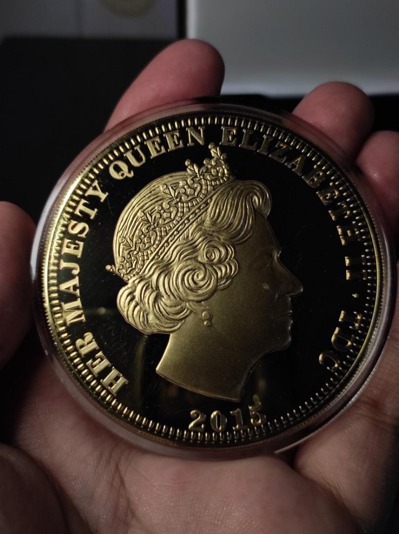 QUEEN ELIZABETH II - SPECIAL EDITION BIG 65MM LEGAL TENDER COIN - SIR WINSTON CHURCHILL ...