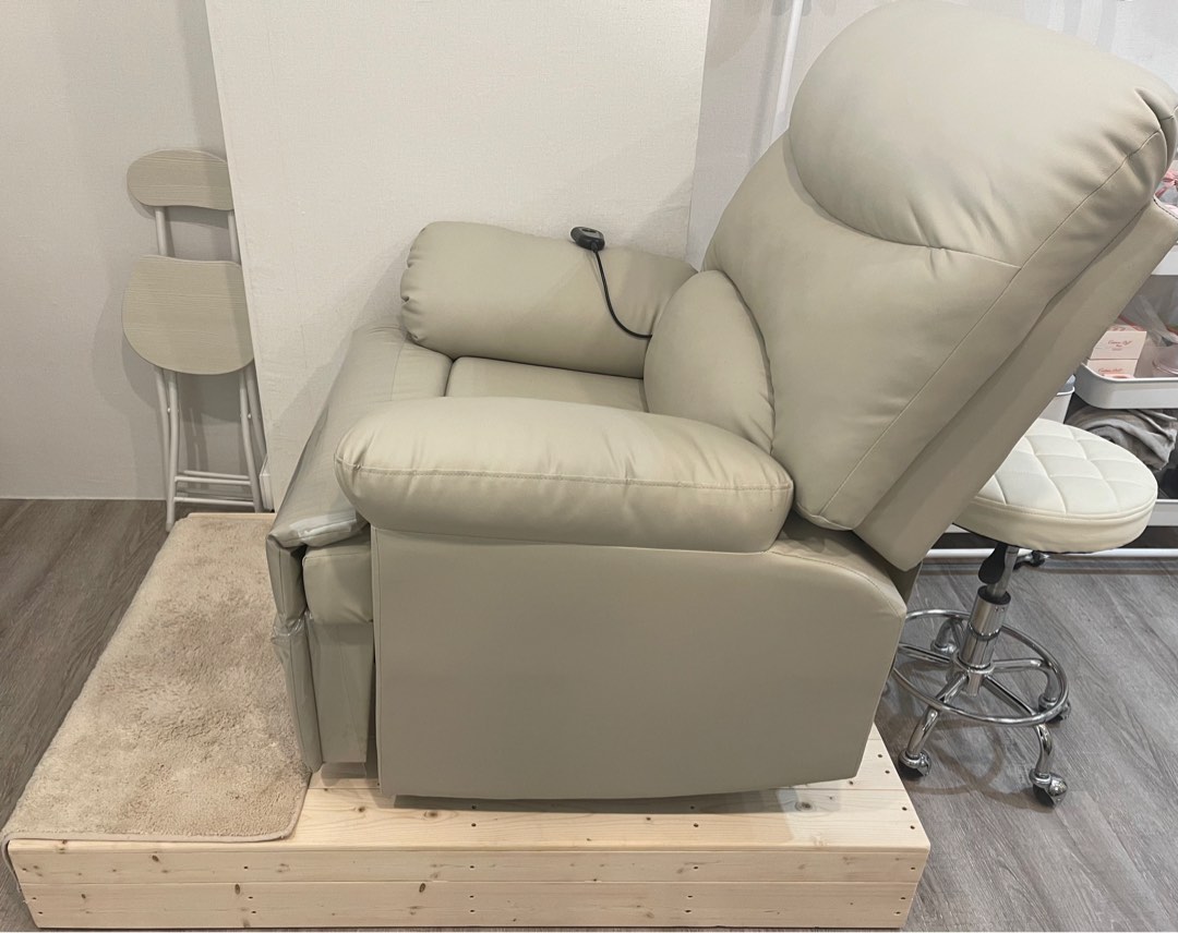 Recliner Sofa, Furniture & Home Living, Furniture, Chairs on Carousell