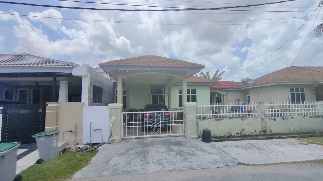 RENOVATED SEMI DETACHED HOUSE @ TAMAN RAMBAI UTAMA, MELAKA, Property ...