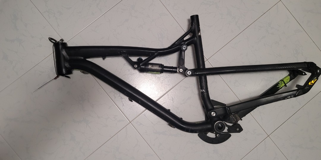 Rockrider AM100S full suspension frame, Sports Equipment, Bicycles ...