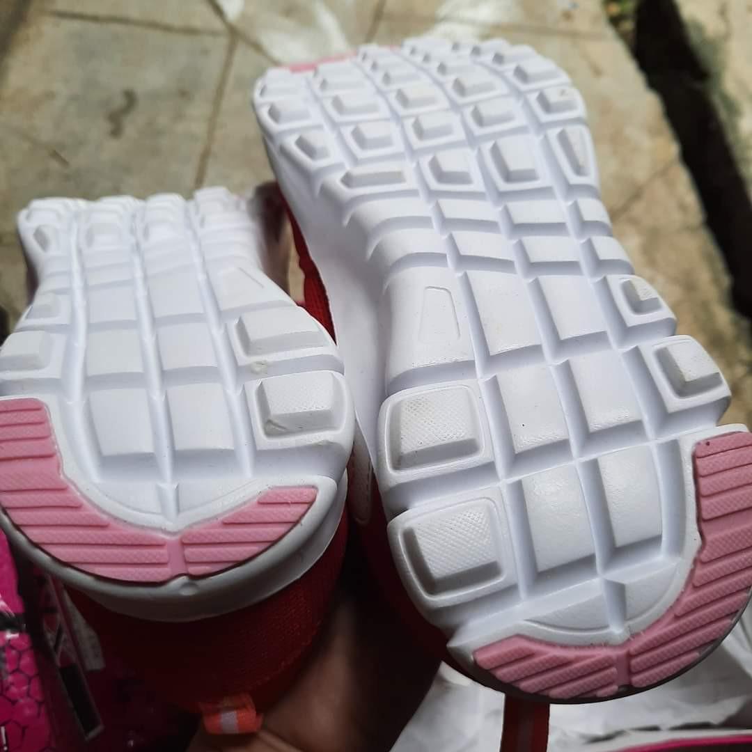 Rubber shoes, Women's Fashion, Footwear, Sneakers on Carousell