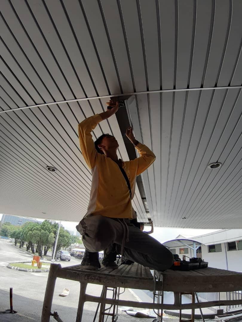 SILING ALUMINIUM l aluminium strip ceiling, Services, Others on Carousell
