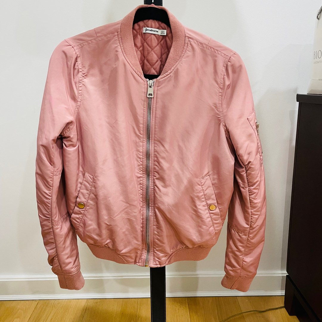 Stradivarius Bomber Jacket Small, Women's Fashion, Coats, Jackets and ...