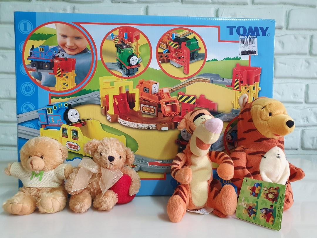 Thomas and Friends train set, Hobbies & Toys, Toys & Games on Carousell