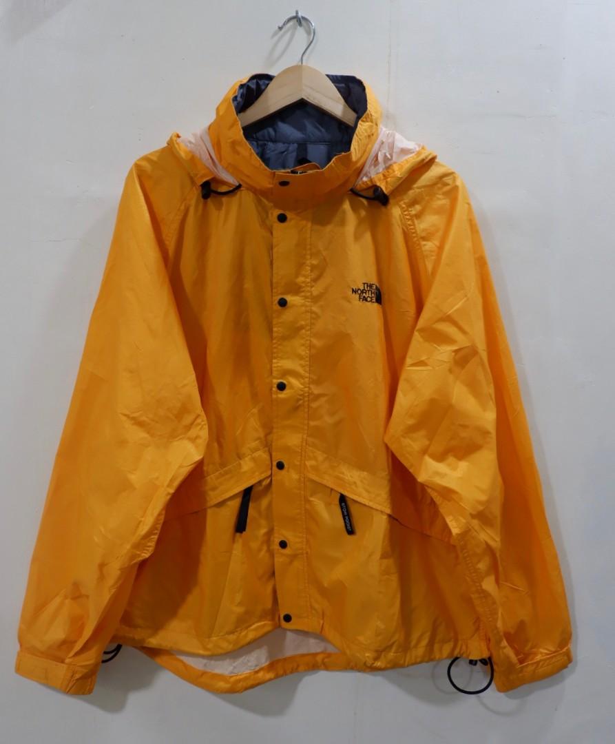 TNF rain jaclet, Women's Fashion, Coats, Jackets and Outerwear on Carousell