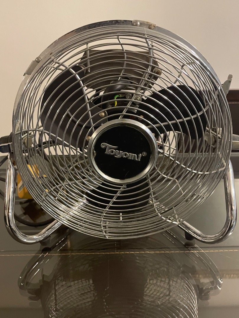 TOYOMI AIR CIRCULATOR FAN, Furniture & Home Living, Lighting & Fans ...