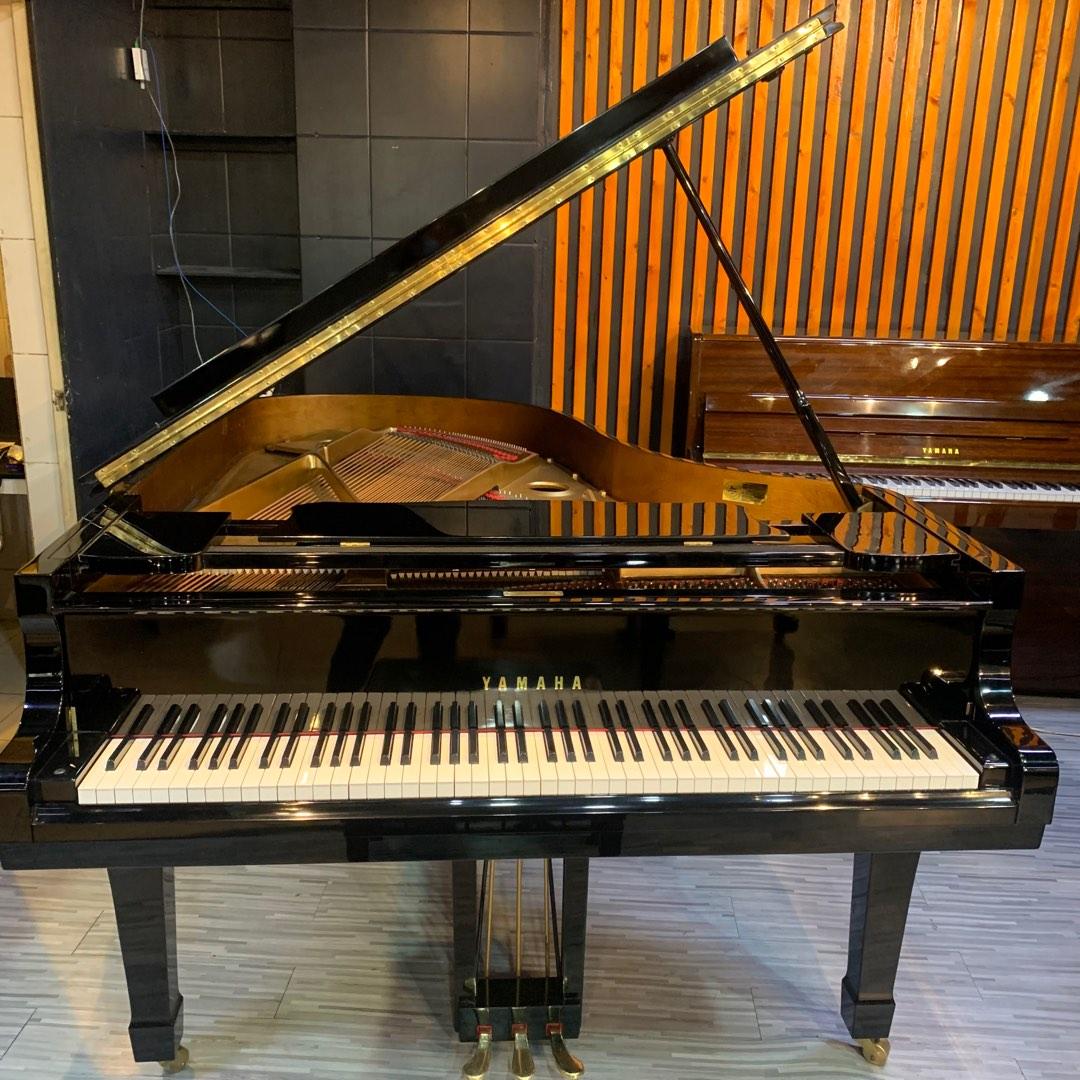 Yamaha & Kawai Grand Pianos, Hobbies & Toys, Music & Media, Musical Instruments on Carousell
