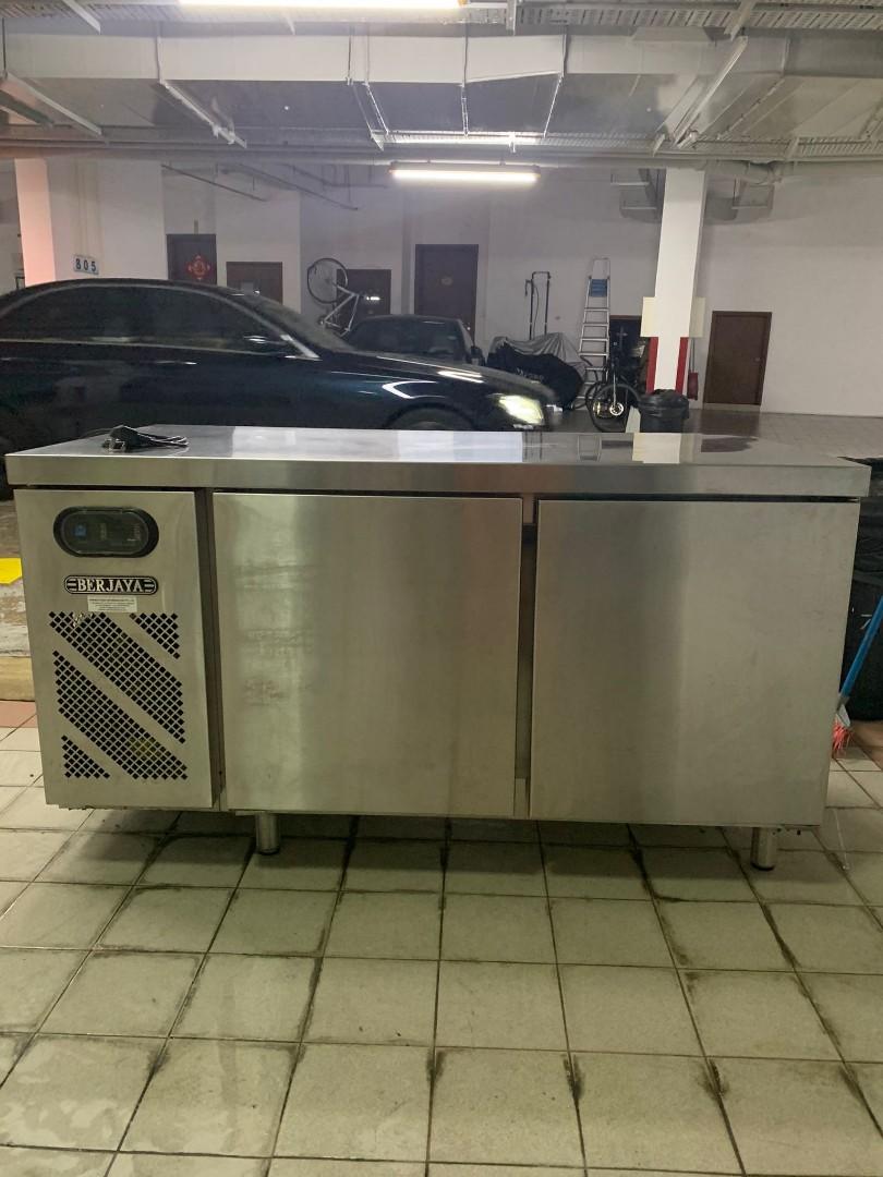 2 Door Counter Chiller 1500 x 760 x 840mm, TV & Home Appliances ...