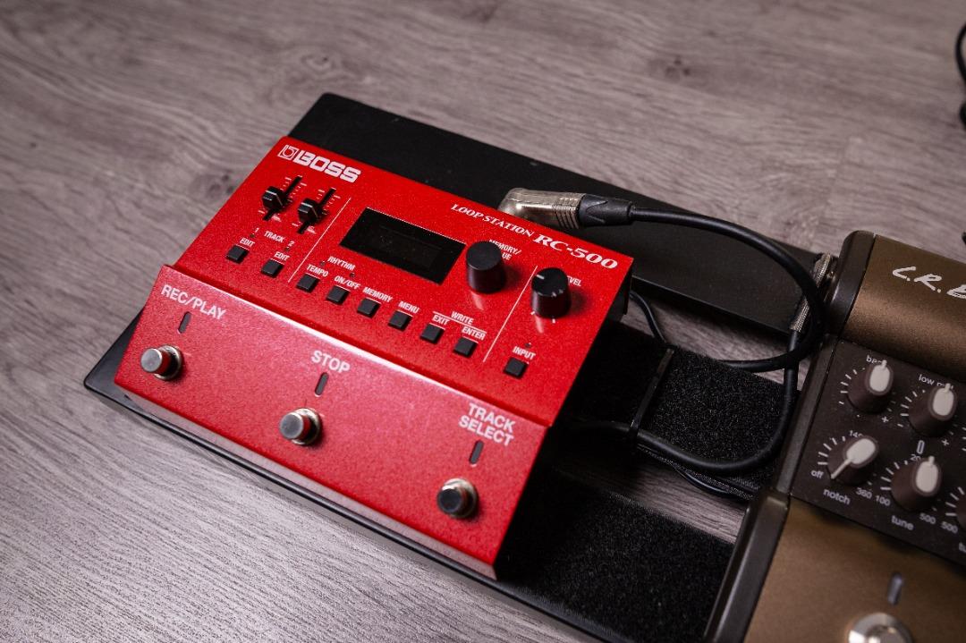 Acoustic Looping Setup - LR Baggs Venue DI + Boss RC500 + Pedaltrain ...