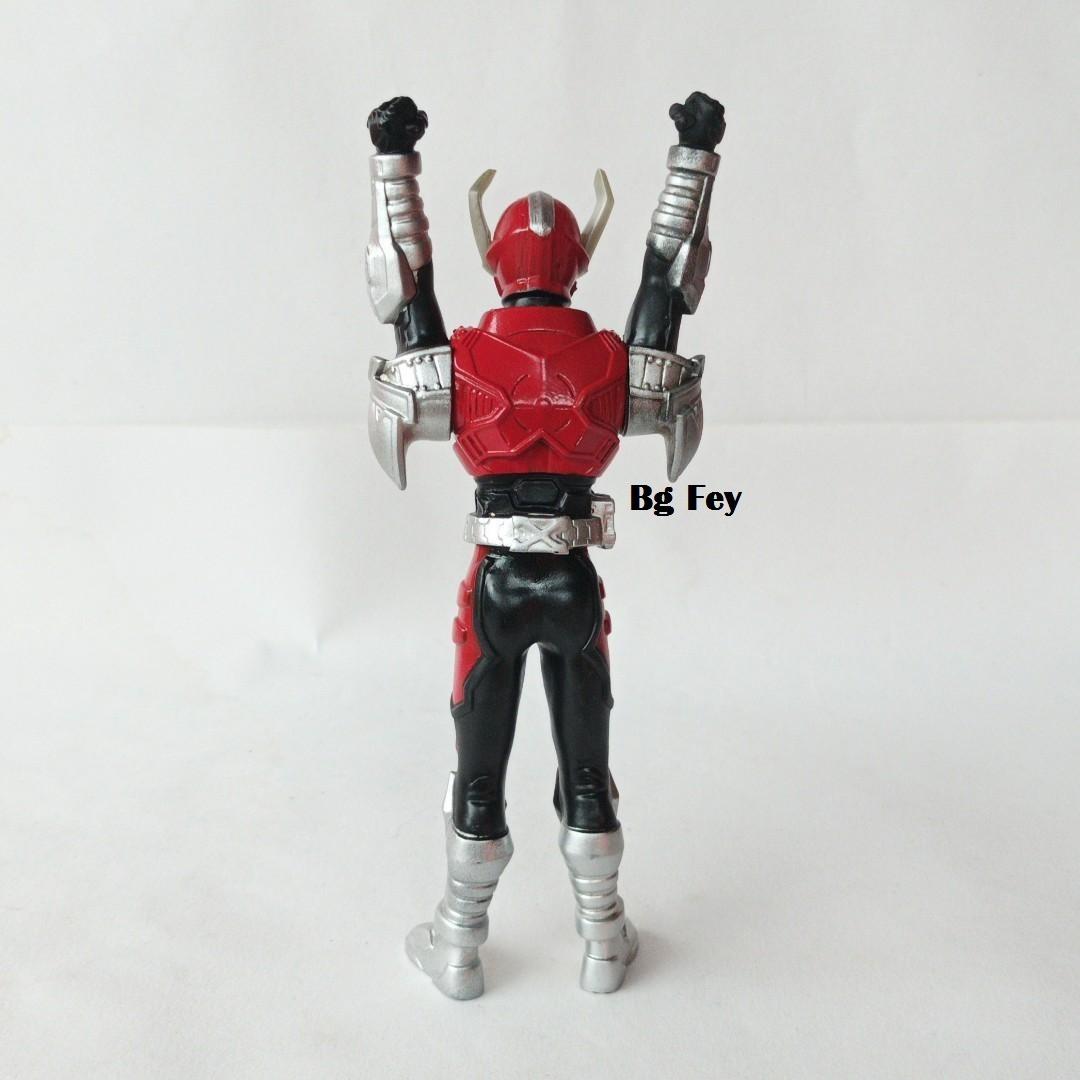 Action Figure Vinyl Armor Hero XT Red original Auldey, Toys ...