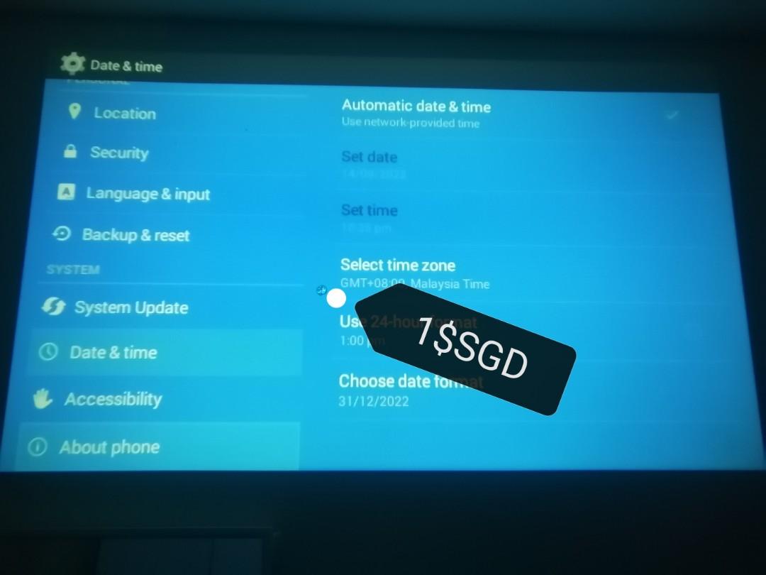 Android Projector - With Free Gits, TV & Home Appliances, TV ...