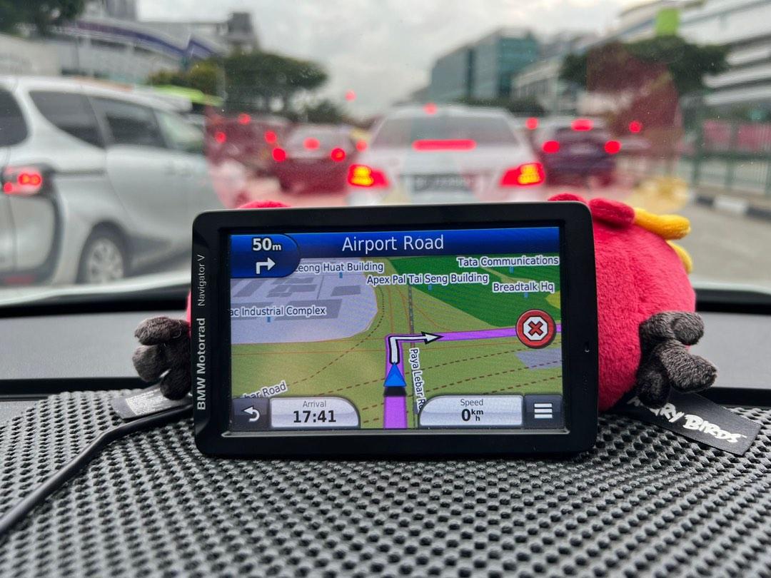 BMW Motorrad Navigator V, Motorcycles, Motorcycle Accessories on Carousell