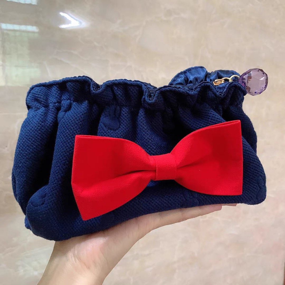 BN Korean Red Ribbon Makeup Pouch, Beauty & Personal Care, Face, Makeup ...