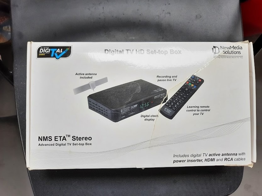 Brand New in box Digital TV HD Set-up Box mediacorp, TV & Home ...