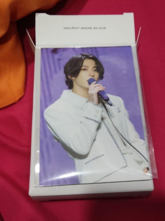 BTS Jungkook Hybe Insight Mic Badge Photocard, Hobbies & Toys ...