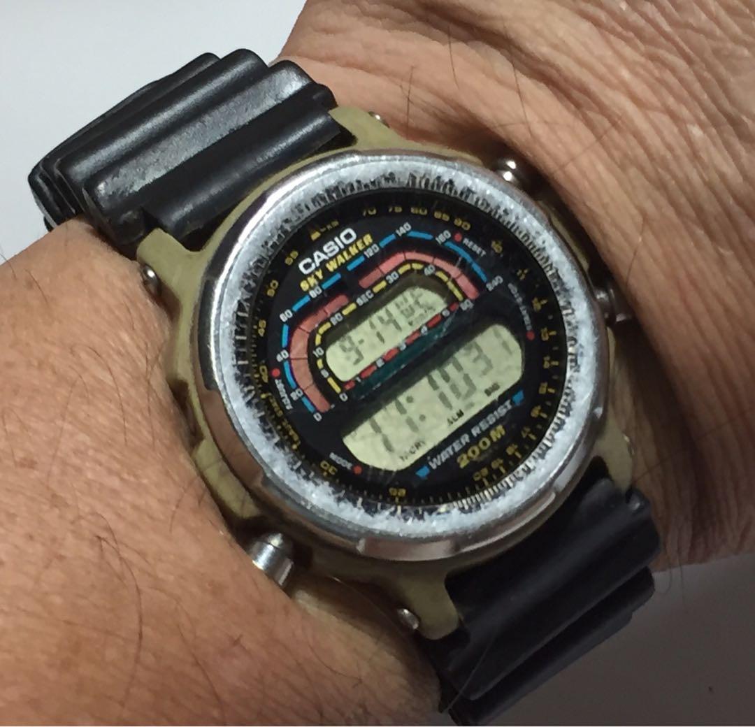 CASIO SKY WALKER 200m, Men's Fashion, Watches & Accessories, Watches on ...