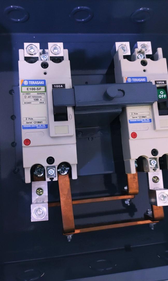 Circuit breaker /manual transfer switch (mts), Commercial & Industrial ...