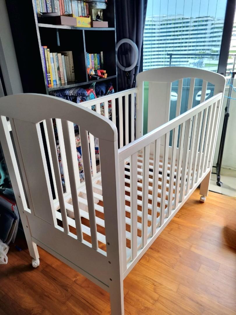 Convertible Baby Cot, Babies & Kids, Baby Nursery & Kids Furniture ...
