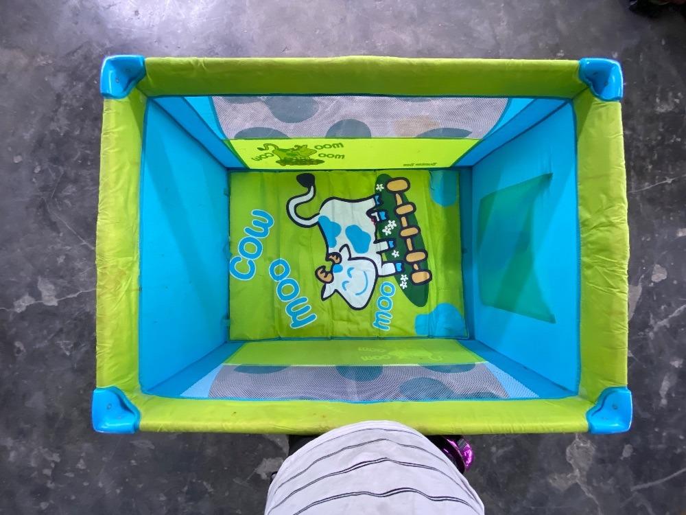 Cow Theme Baby Cot Green & Blue Colour / Katil Bayi Tema Lembu Warna ...
