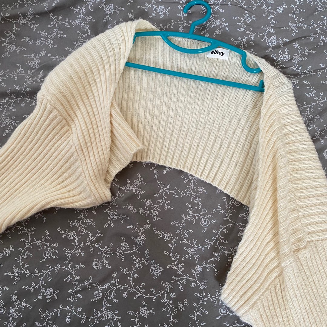 cream bolero crop cardigan, Women's Fashion, Coats, Jackets and ...