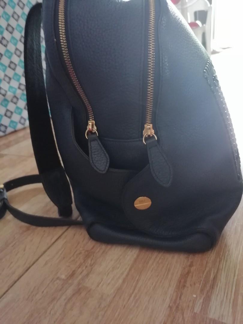 daks backpack, Women's Fashion, Bags & Wallets, Backpacks on Carousell