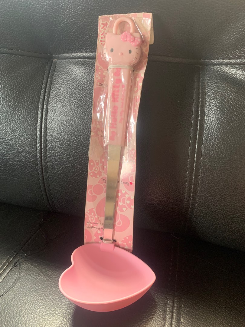 Hello Kitty Pink Heart Ladle, Furniture & Home Living, Kitchenware ...