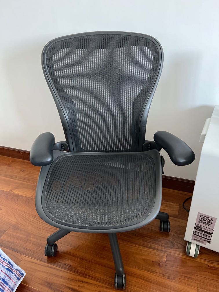 Herman Miller Aeron chair used, 傢俬＆家居, 傢俬, 椅子 - Carousell