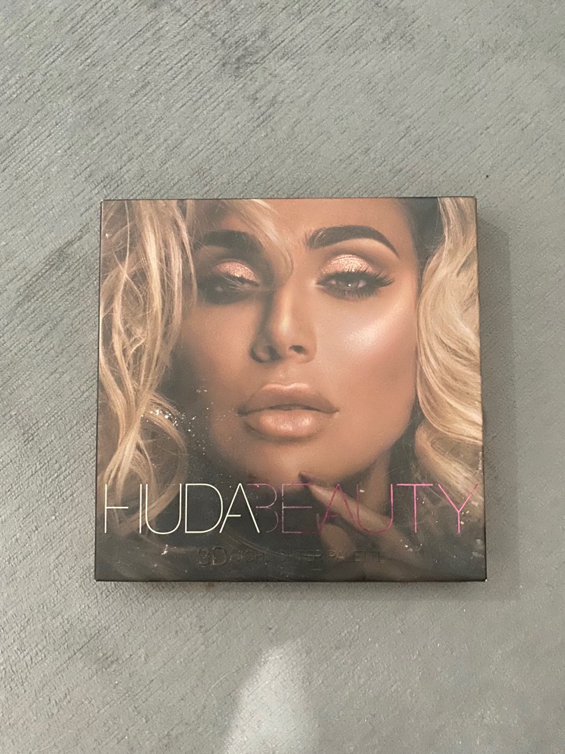 Huda Beauty 3D Highlighter - Golden Sun, Beauty & Personal Care, Face ...