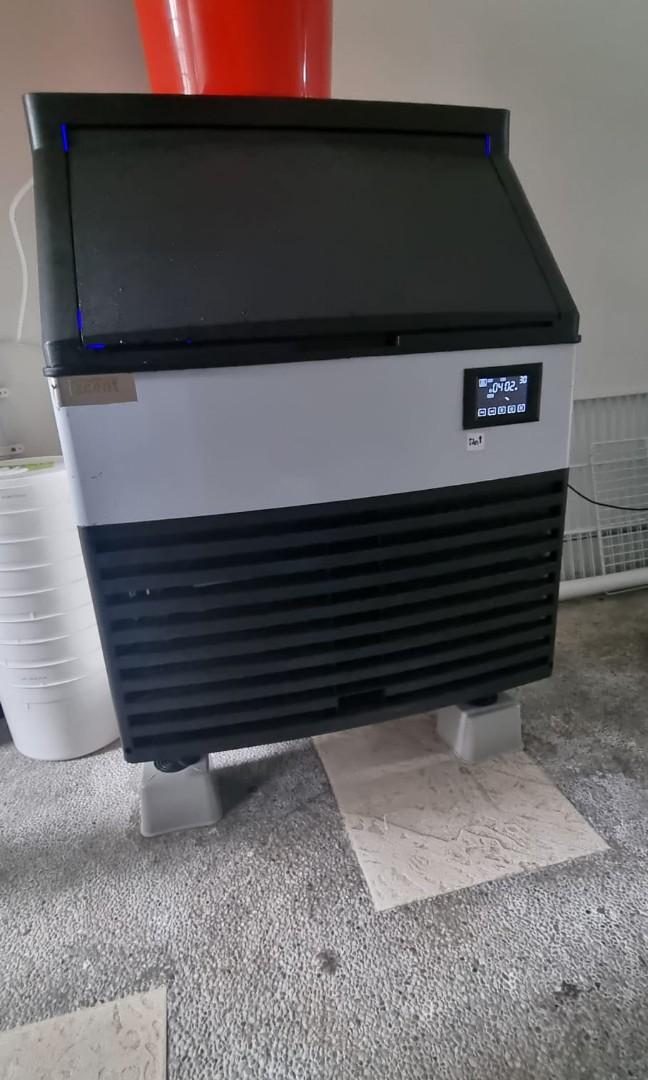 Ice Maker 40kg, TV & Home Appliances, Kitchen Appliances, Other Kitchen ...