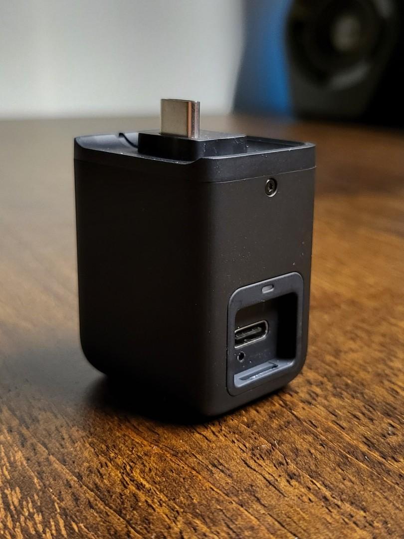 Insta360 One R/RS Vertical Bumper Case and Battery, Photography ...