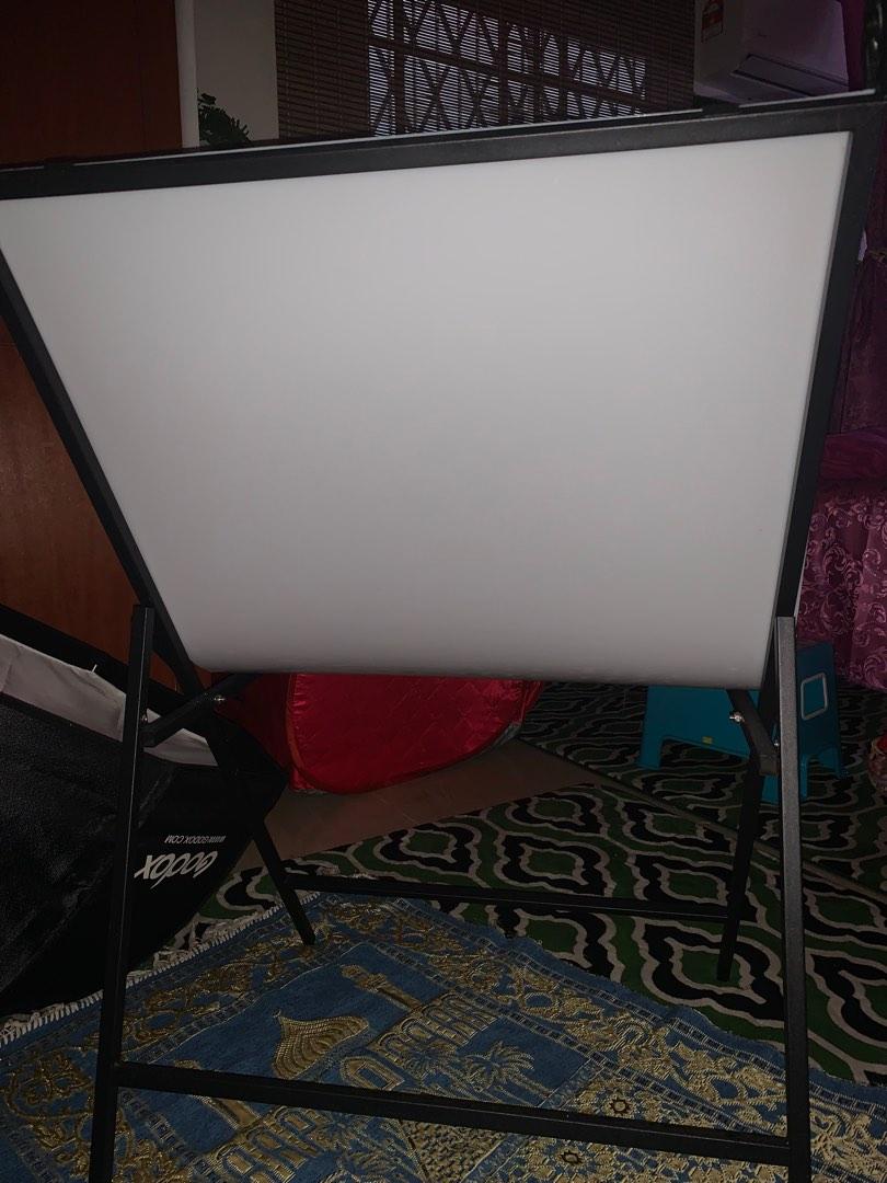 Meja Foto Produk - Perumperindo.co.id