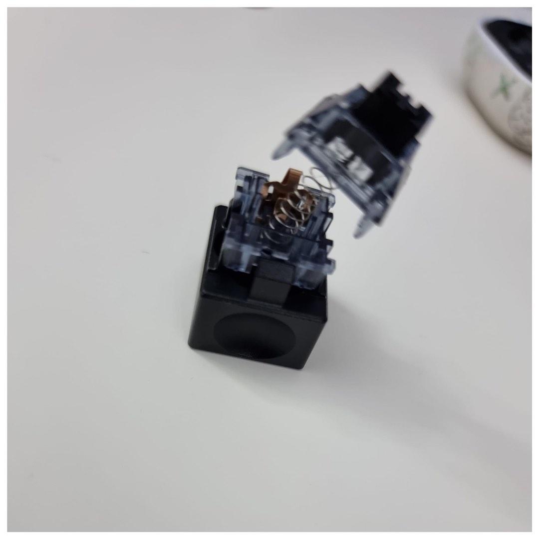 Metal switch opener, Computers & Tech, Parts & Accessories, Computer ...