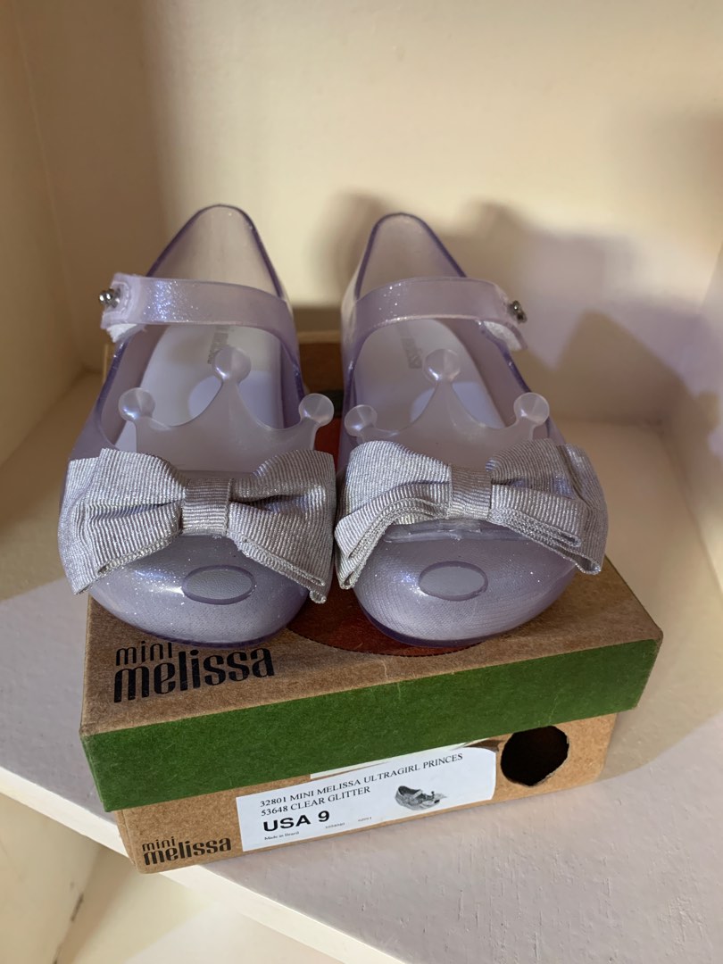 Mini Melissa, Babies & Kids, Babies & Kids Fashion on Carousell