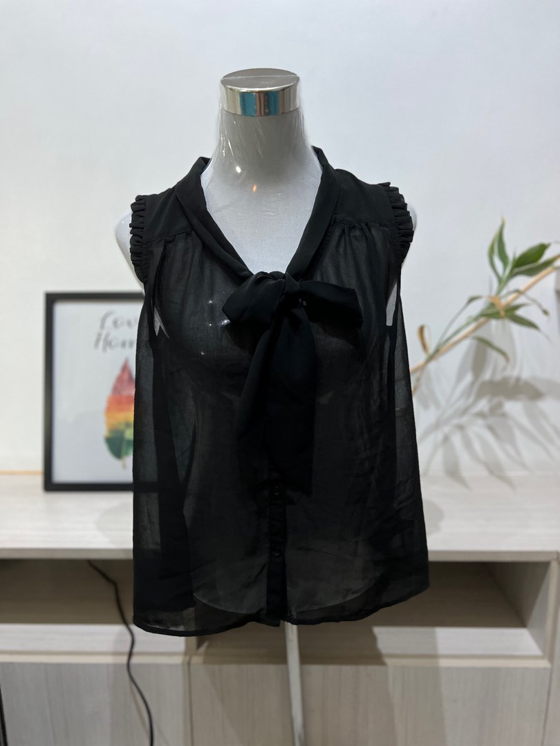 Office top (see through), Women's Fashion, Tops, Sleeveless on Carousell