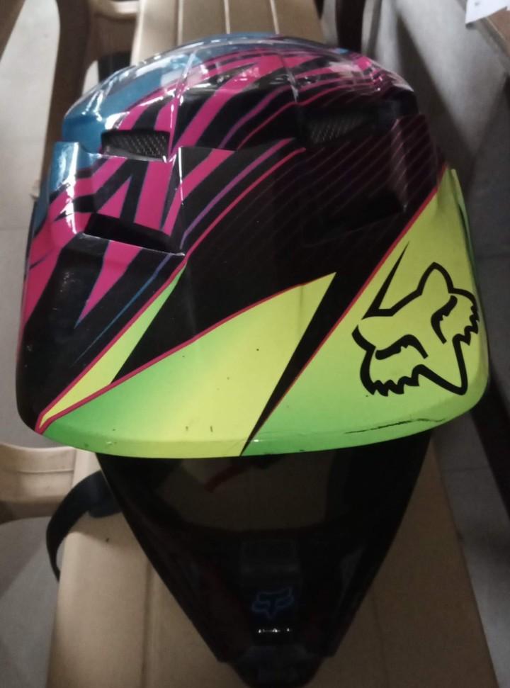 Original FOX helmet, Sports Equipment, Bicycles & Parts, Bicycles on ...